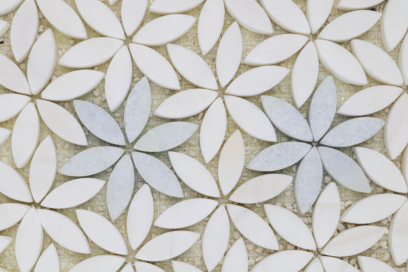 Lily Sky Blend – Stonebridge Mosaics